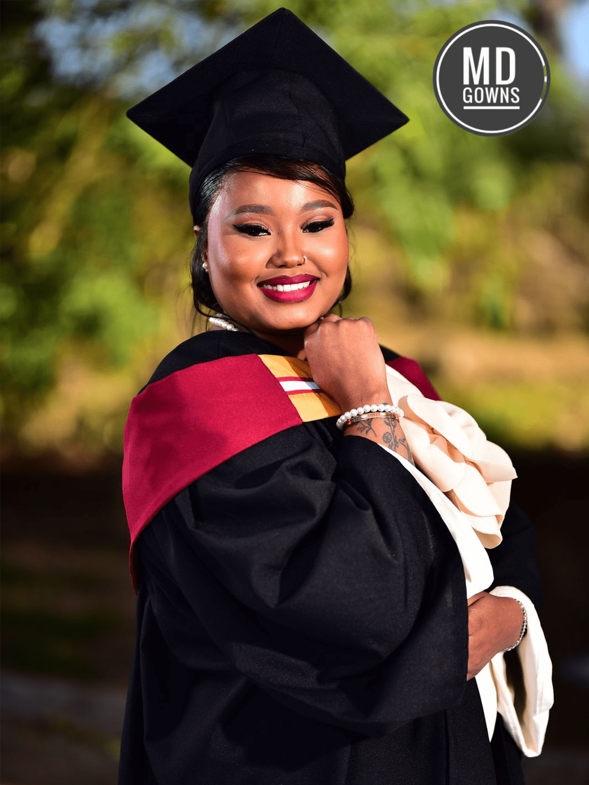 Boston Undergraduate Graduation Gown Full Set - MD Gowns